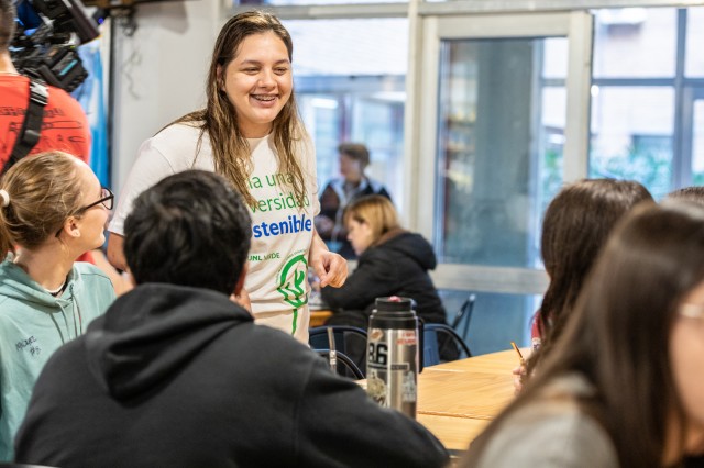 FICH-UNL inició una campaña para separar residuos sólidos
